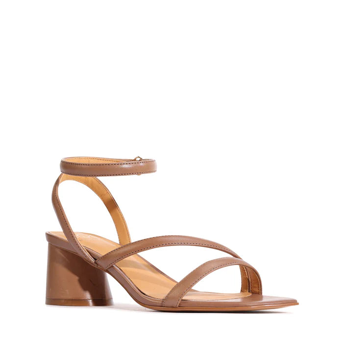 EOS Petricia – Hazard Clothing & Shoes